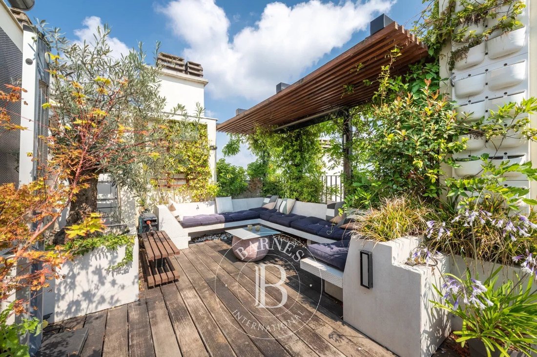 Paris 16 Victor Hugo Top Floor Terrace In Paris, île De France, France ...