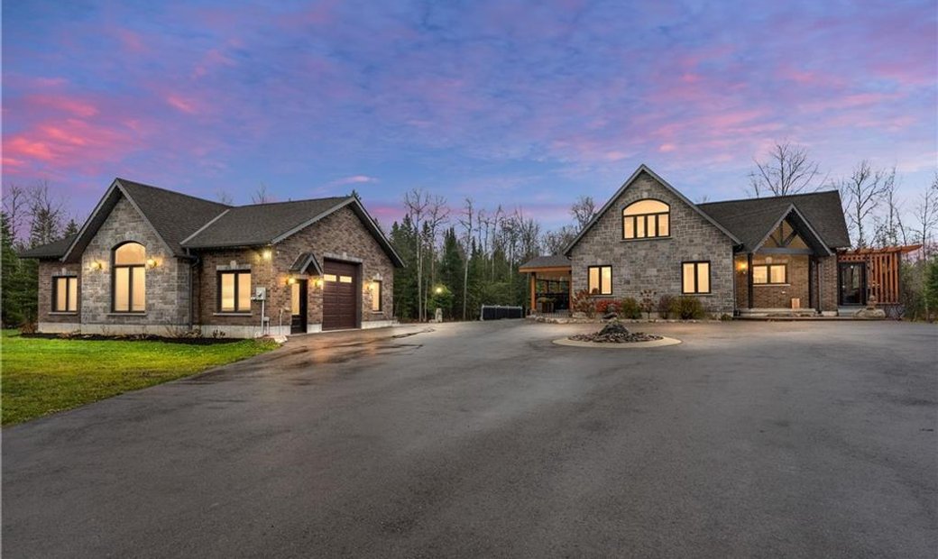 Essa Residential In Ontario, Canada For Sale (14968675)