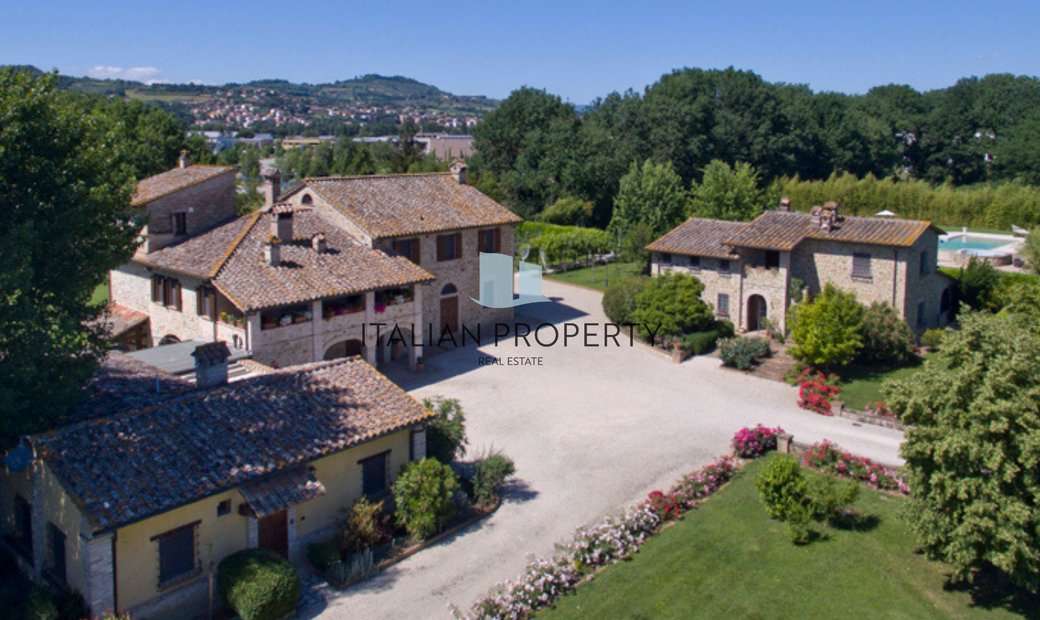 Stunning Historic Complex In The Heart Of In Ponte Valleceppi, Umbria ...