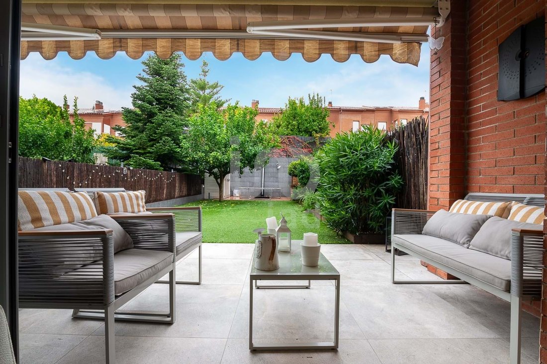 Tú También Puedes Tener La Suerte De Vivir En In Cal Farines, Catalonia ...