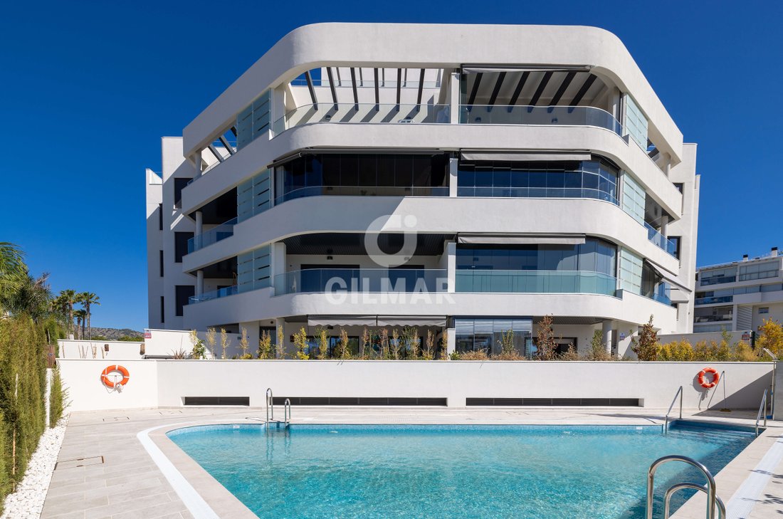 Torremolinos Apartment In Torremolinos, Andalusia, Spain For Sale (14974311)