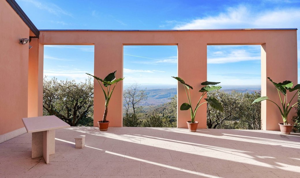 Panoramic Villa Among The Vineyards Of Soave In Castelcerino, Veneto ...