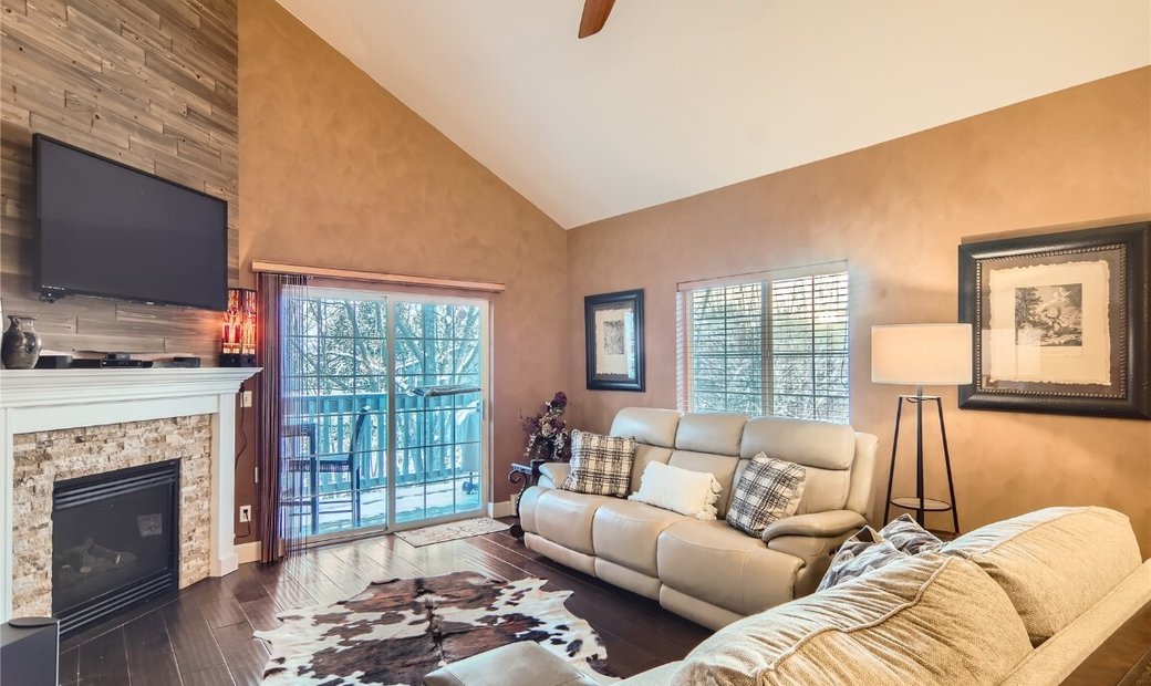 Rare Three Bedroom Turnkey Condo In Steamboat Springs, Colorado, United ...