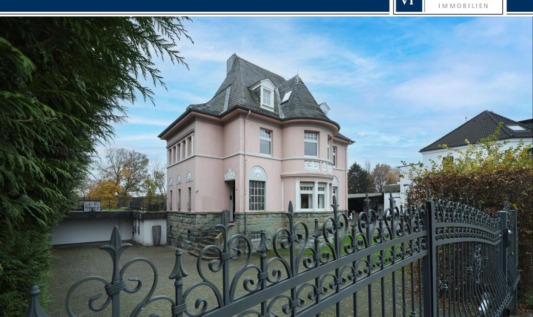 Stunning Villa On A Fully Fenced In Solingen, North Rhine Westphalia ...