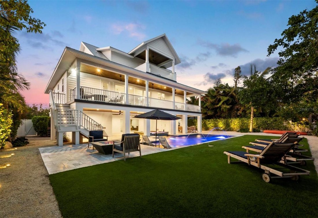 Custom Estate Offering Coastal Luxury In Longboat Key, Florida, United ...