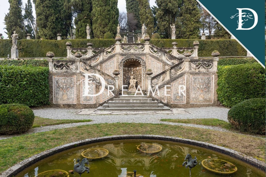 Prestigious Historic Villa With Pool For Sale Near In Calco, Lombardy ...