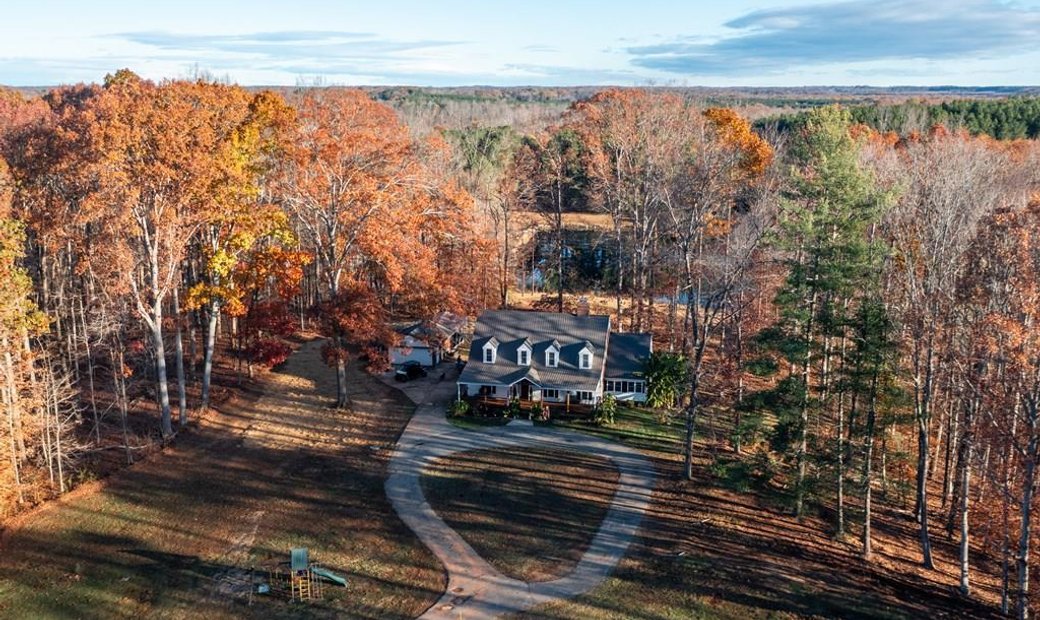 4 Bedrooms Single Family Detached In Rice, Virginia, United States For ...