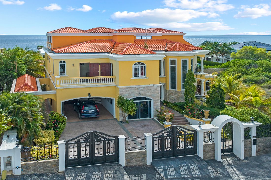 Exquisite Mansion With Caribbean Sea View At In Jan Thiel, Curaçao ...