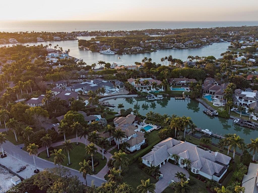 Refreshed Waterfront Estate In Prestigious In Naples, Florida, United ...