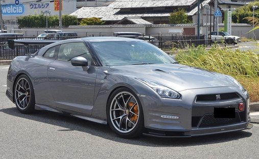 Nissan GT-R R35 for sale in Japan | JamesEdition
