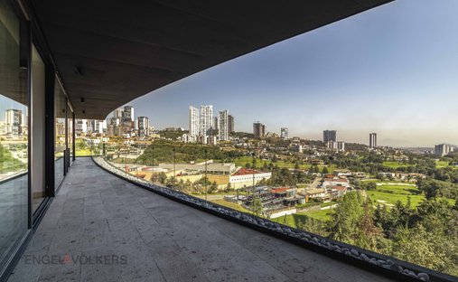 Luxury modern homes for sale in Bosque Real Country Club, Naucalpan de ...