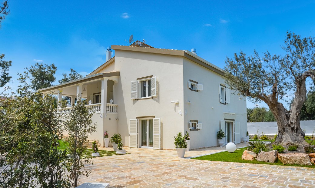 Spectacular Renovated Luxury Villa In Apulia, Italy For Sale (14994520)