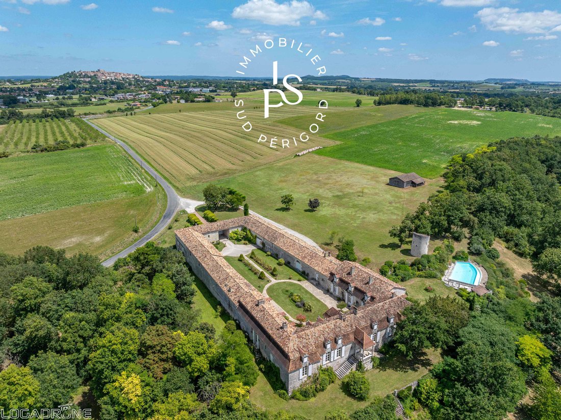 Elegant Countryside Chateau In Monflanquin, Nouvelle Aquitaine, France ...