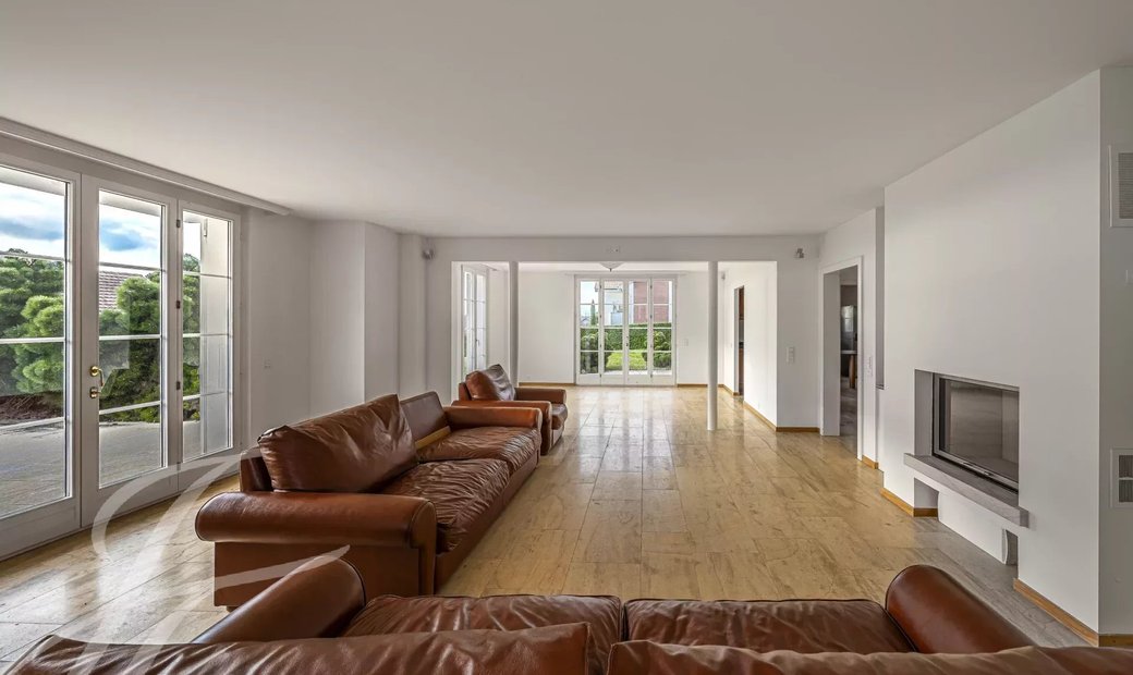 Magnificent High End Property With An In Mont Sur Rolle, Vaud ...