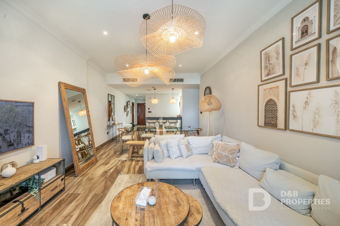 Fully Upgraded | Spacious | Modern Unit In Dubai, Dubai, United Arab ...