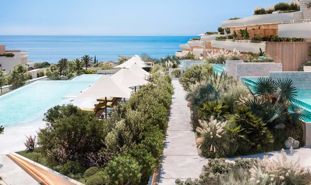 576 Stöckiges Reihenhaus Mit Hohen Decken In Marbella Andalusien