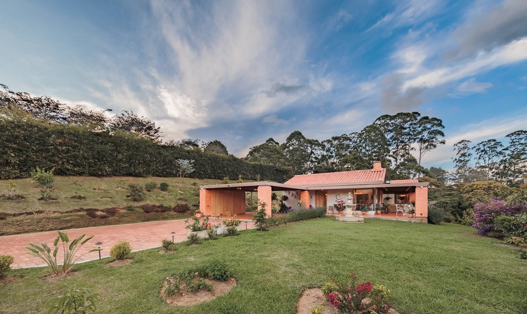 Isite Modern Home In Parcelación In El Carmen De Viboral, Antioquia ...