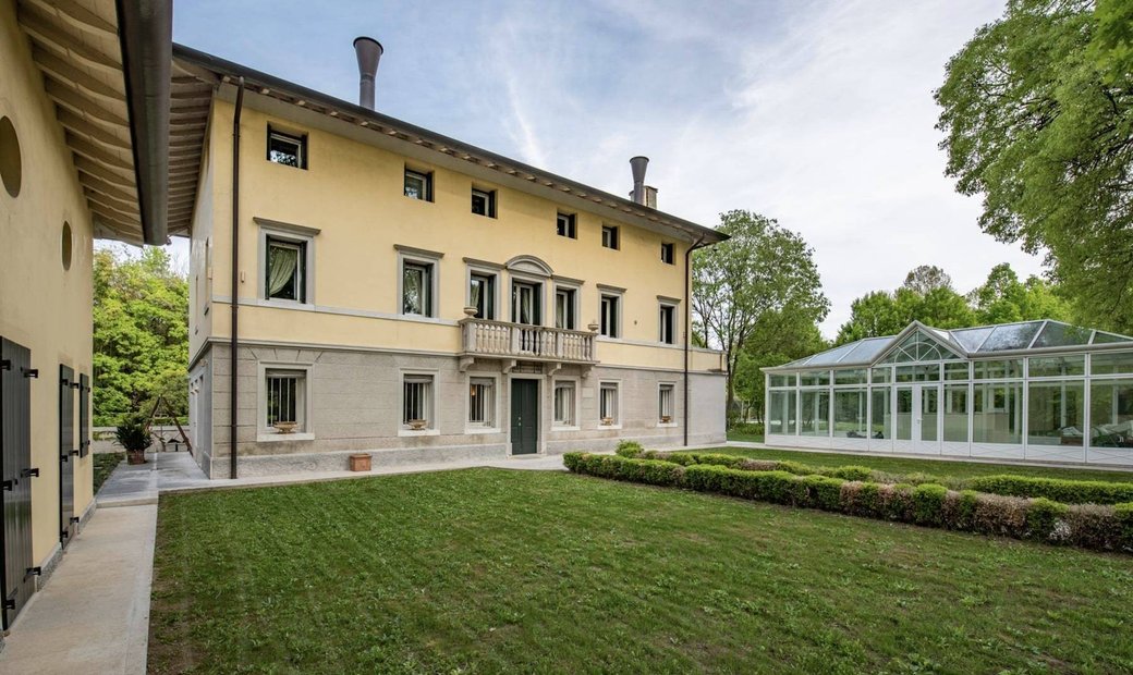 Renovated Noble Villa With Park And In Porcia, Friuli Venezia Giulia ...
