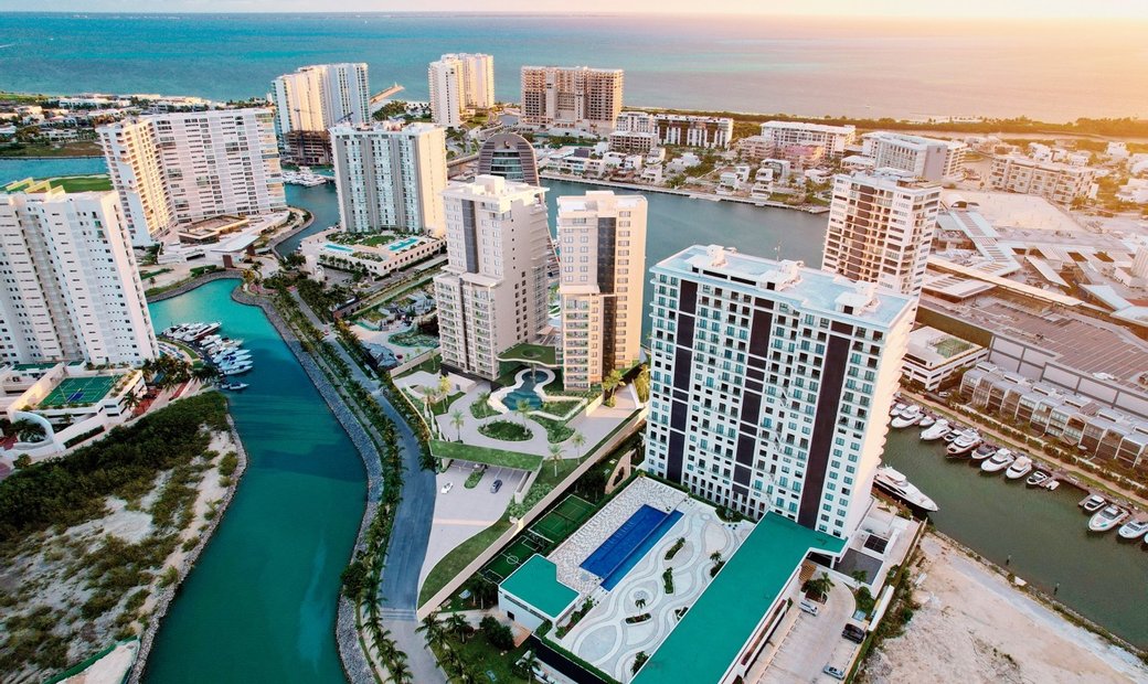Condo Au Design Moderne Et Luxueux à Dans Puerto Cancún, Quintana Roo ...