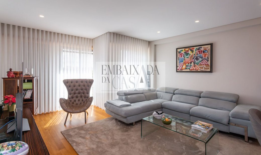 Apartamento T4 | Duas Suites | Benfica | Lisboa In Lisbon, Lisbon ...