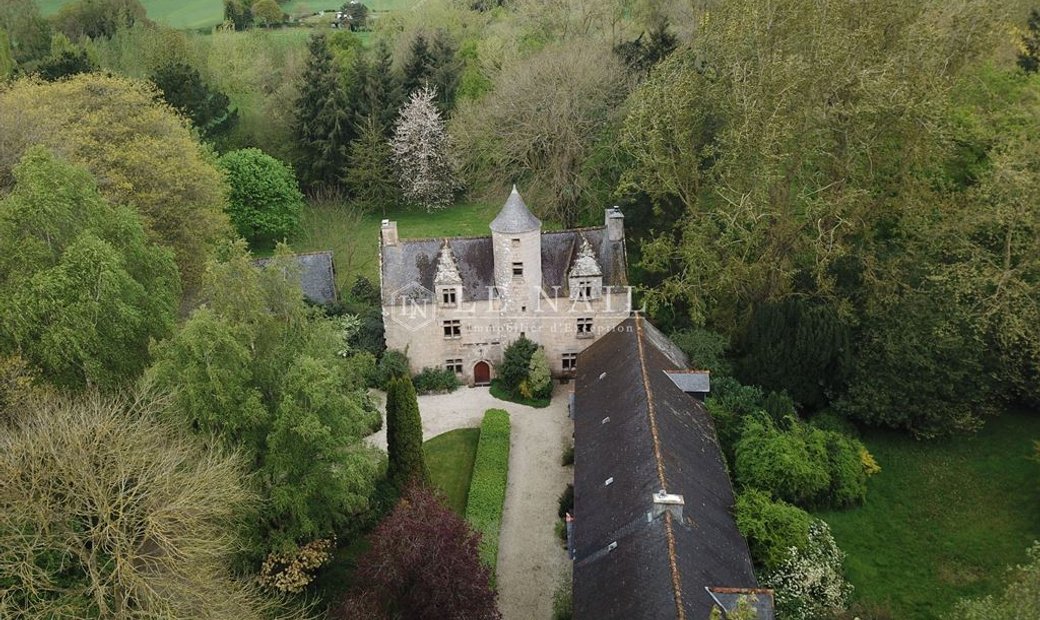 Magnificent Listed Manor House With Outbuildings In Guingamp, Brittany ...