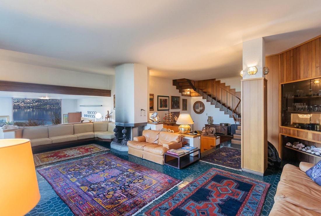 Mansion With Private Park On The Shores In Galliate Lombardo, Lombardy ...