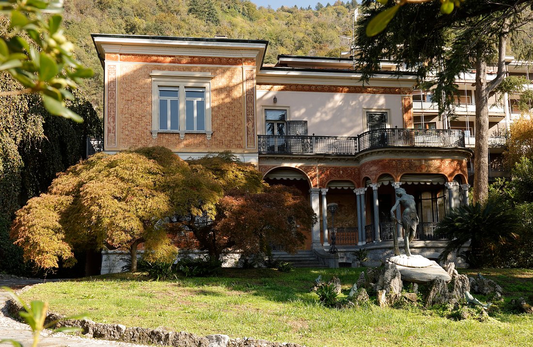 Prestigious Liberty Style Villa In Eastern Lake Center, Como, Lombardy ...