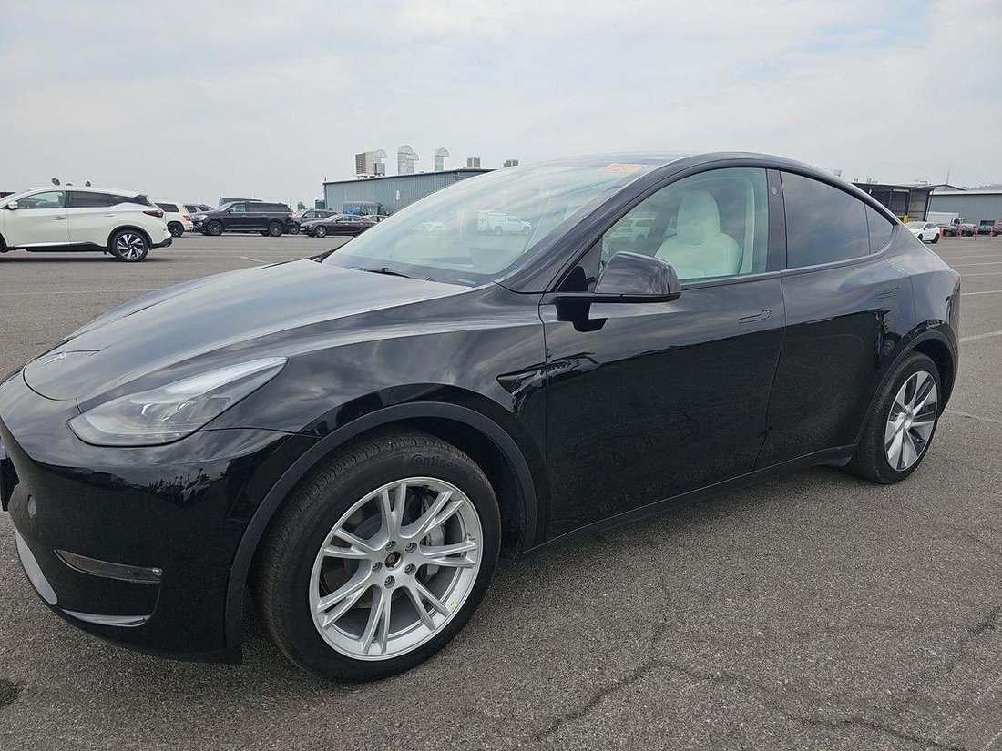 2023 Tesla Model Y In Irvine, Ca, United States For Sale (15021651)