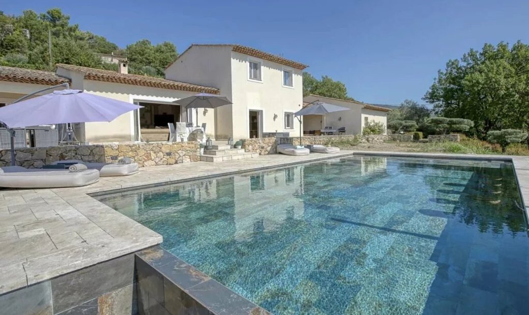 Tourrettes Sur Loup In Tourrettes Sur Loup, Provence Alpes Côte D'azur ...