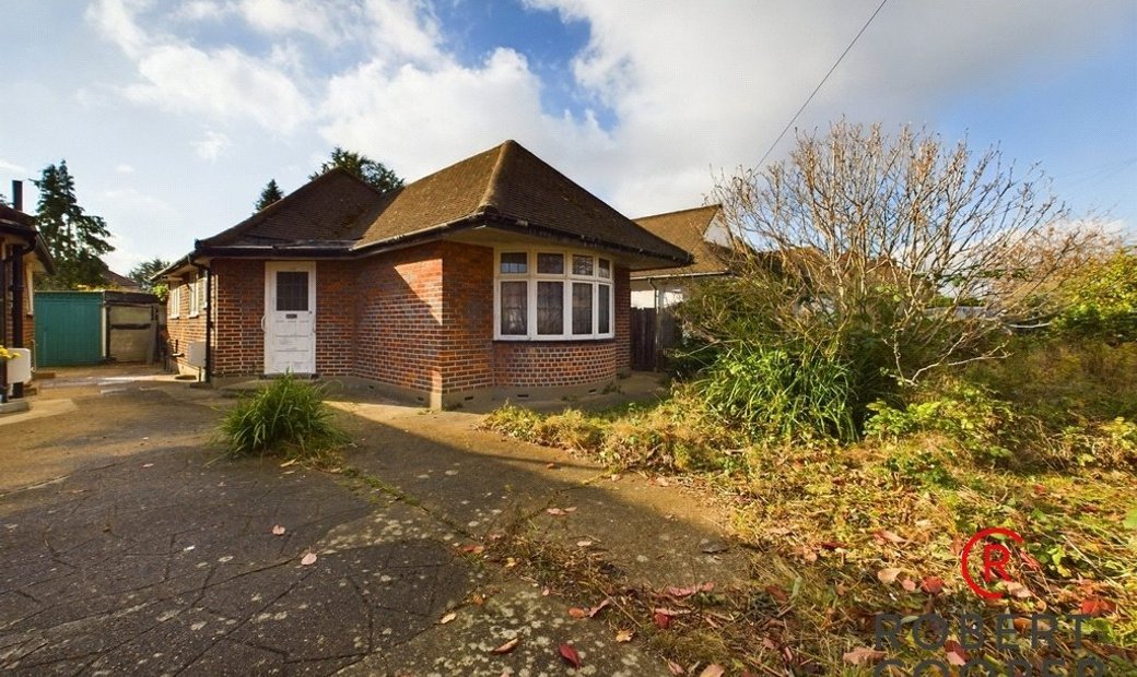 Cannonbury Avenue, Pinner In Pinner, England, United Kingdom For Sale ...