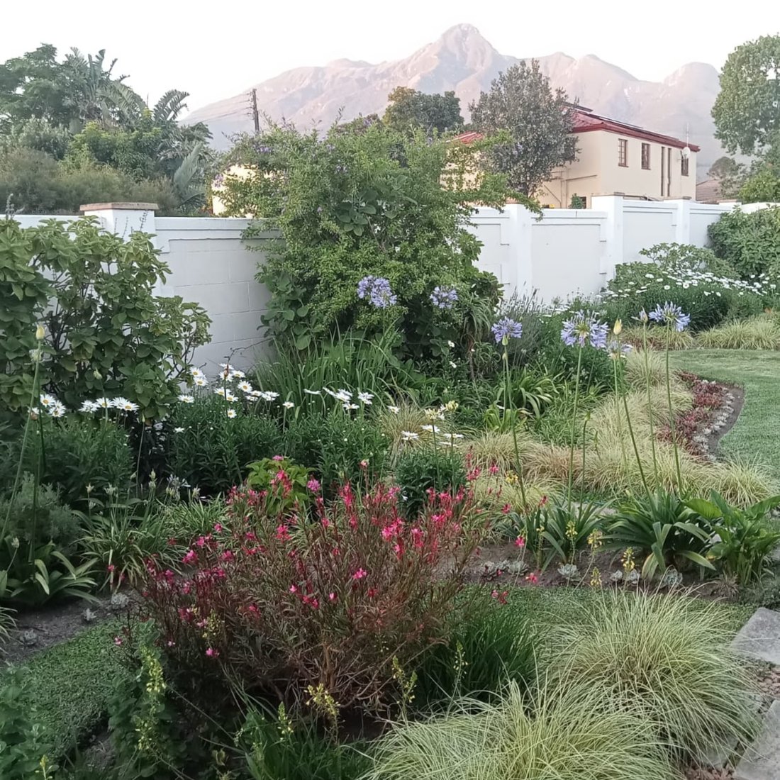 Charming Family Home With Mountain Views In George In George, South ...