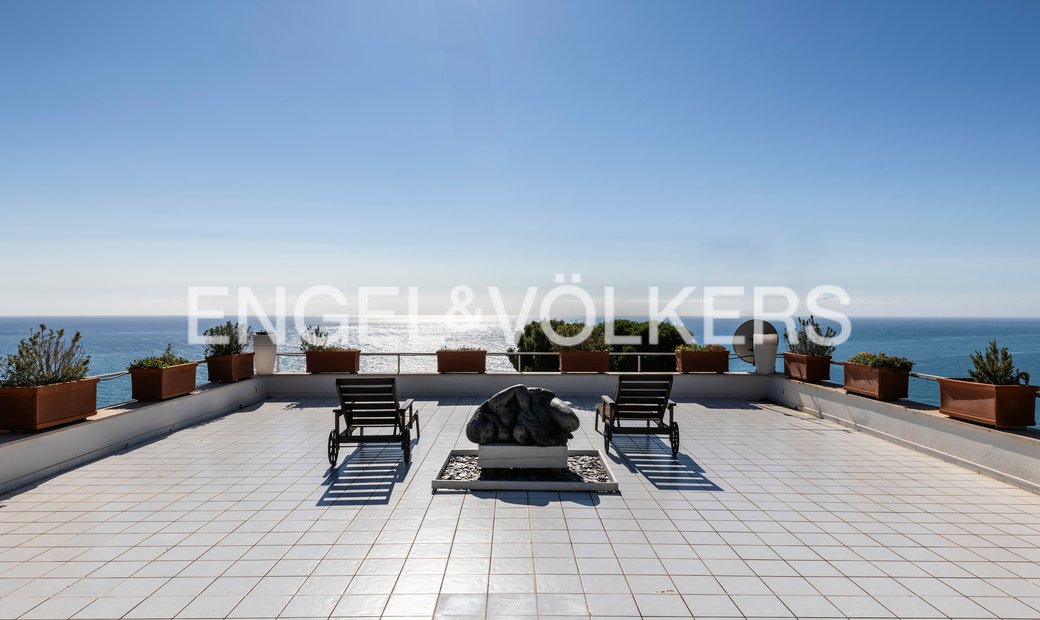 Wonderful Villa In The Heart Of Pinamare In Andora, Liguria, Italy For ...