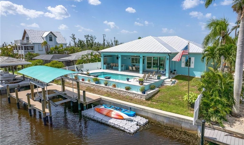 3247 Manatee Dr In Saint James City, Florida, United States For Sale ...