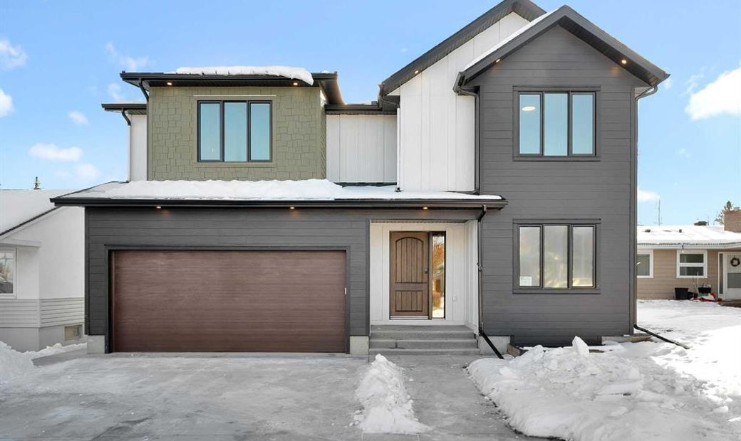 Luxury Custom Home In Desirable Rutland Park In Calgary, Alberta ...