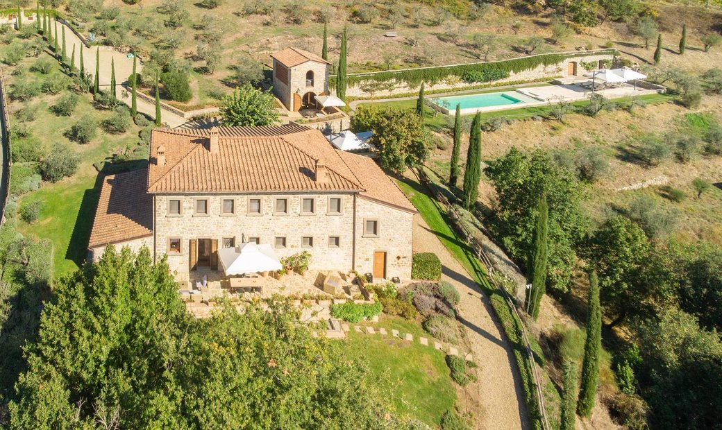 Villa In Vendita A Bucine, Cennina In Cennina, Tuscany, Italy For Sale ...