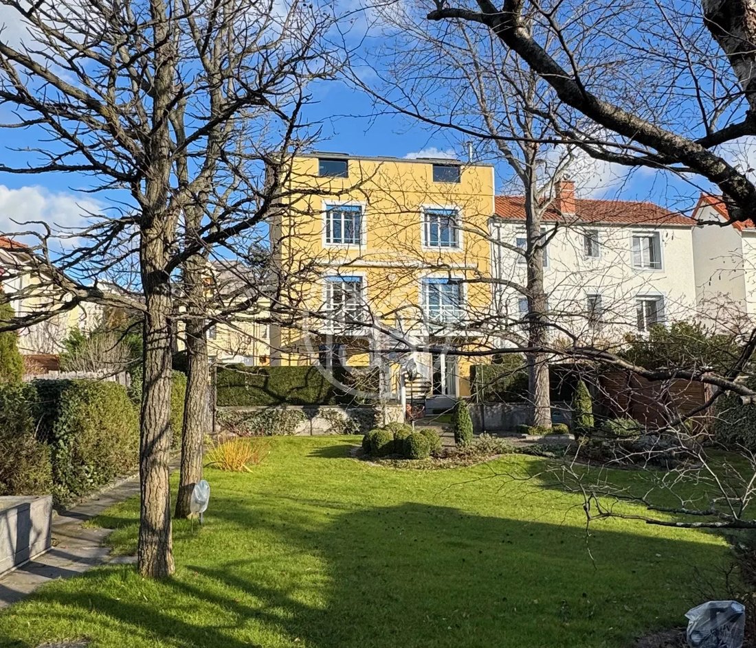 Marivaux District, 245 Sqm In Clermont Ferrand, Auvergne Rhône Alpes ...