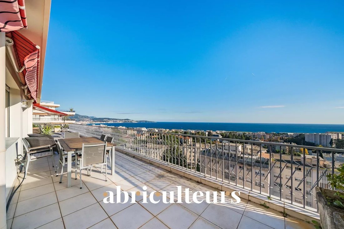 Nice Apartment In Nice, Provence Alpes Côte D'azur, France For Sale ...