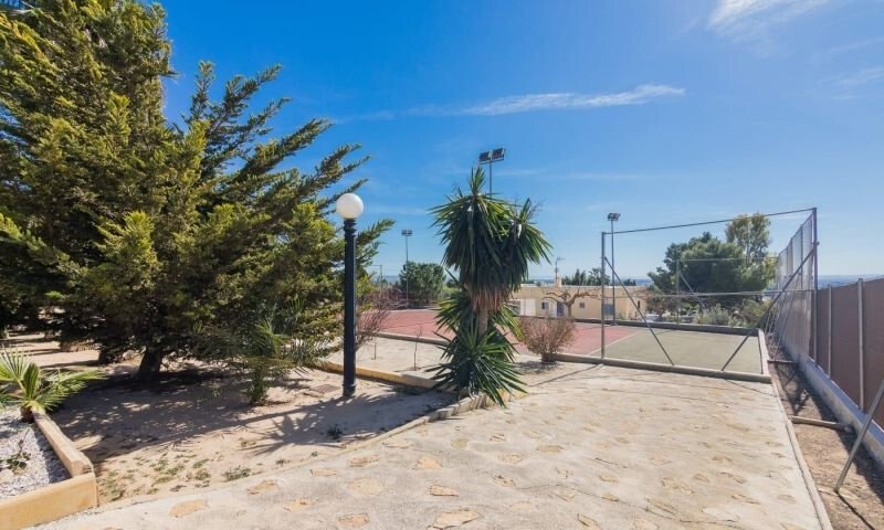 Elche Villa In Elx / Elche, Valencian Community, Spain For Sale (15028380)