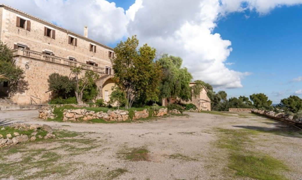 Spacious Manor House To Renovate With In Palma, Balearic Islands, Spain ...