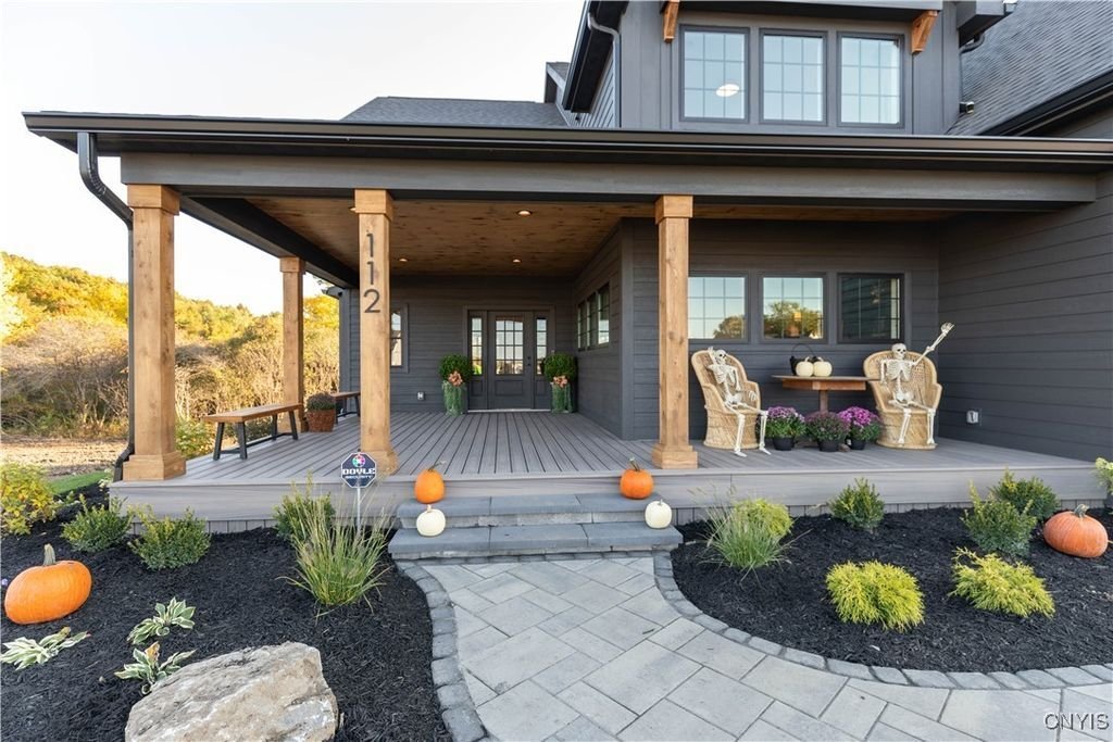 Custom Luxury Home In Mallards Landing In Manlius, New York, United ...