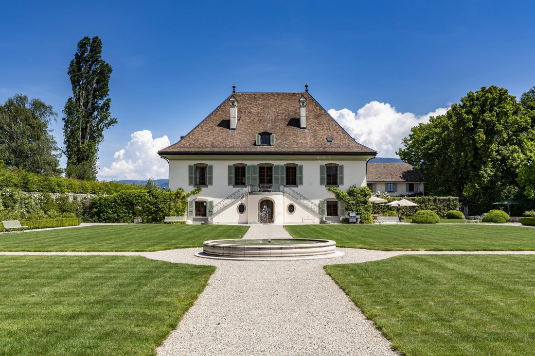 Merlinge, An Exceptional Mansion In Geneva In Meinier, Genève ...
