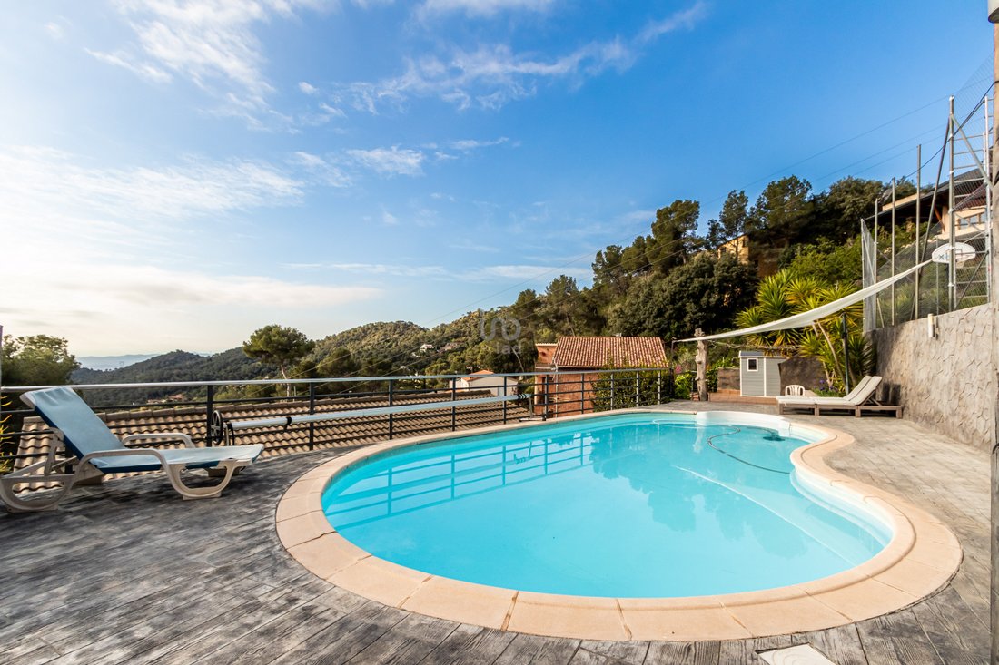 Villa In Matadepera, Catalonia, Spain For Sale (14149238)