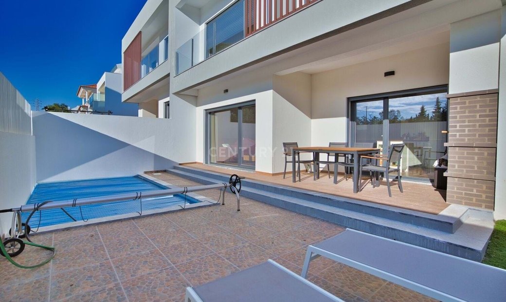 Villa Almada Portugal In Almada, Setubal, Portugal For Sale (15042291)