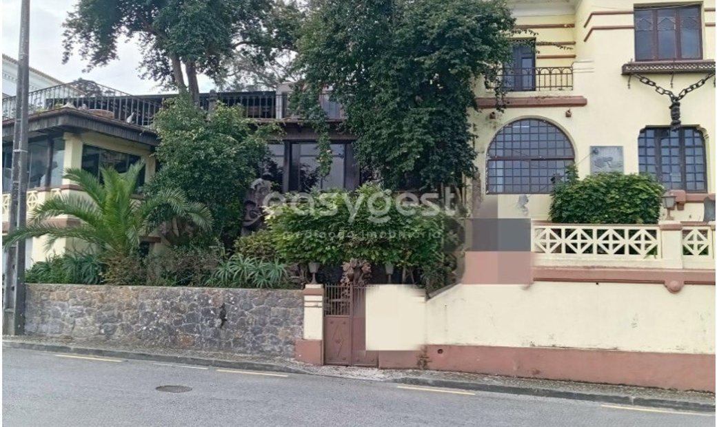 Centenary House With 22 Rooms Located In Sintra En Sintra, Portugal En ...