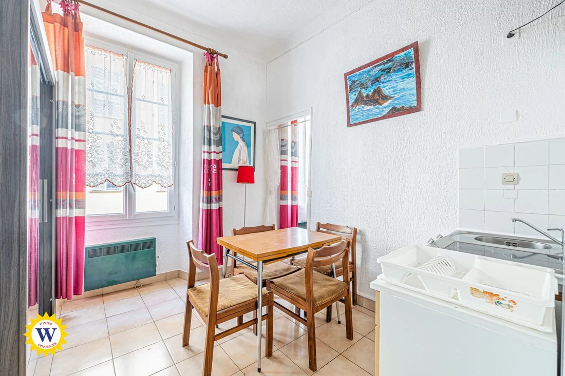 Nice Apartment In Nice, Provence Alpes Côte D'azur, France For Rent ...