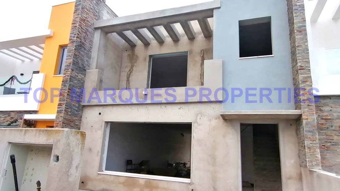 Terraced House T4 Sell In Quelfes,Olhão In Quelfes, Algarve, Portugal ...