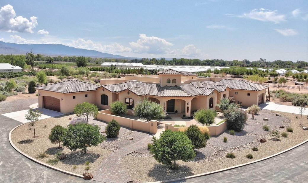 4 Bedrooms Single Family Detached In Corrales, New Mexico, United ...