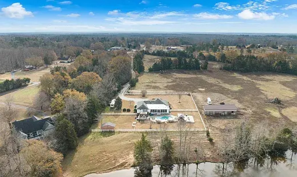 3 Bedrooms Single Family Detached In Pauline, South Carolina, United ...