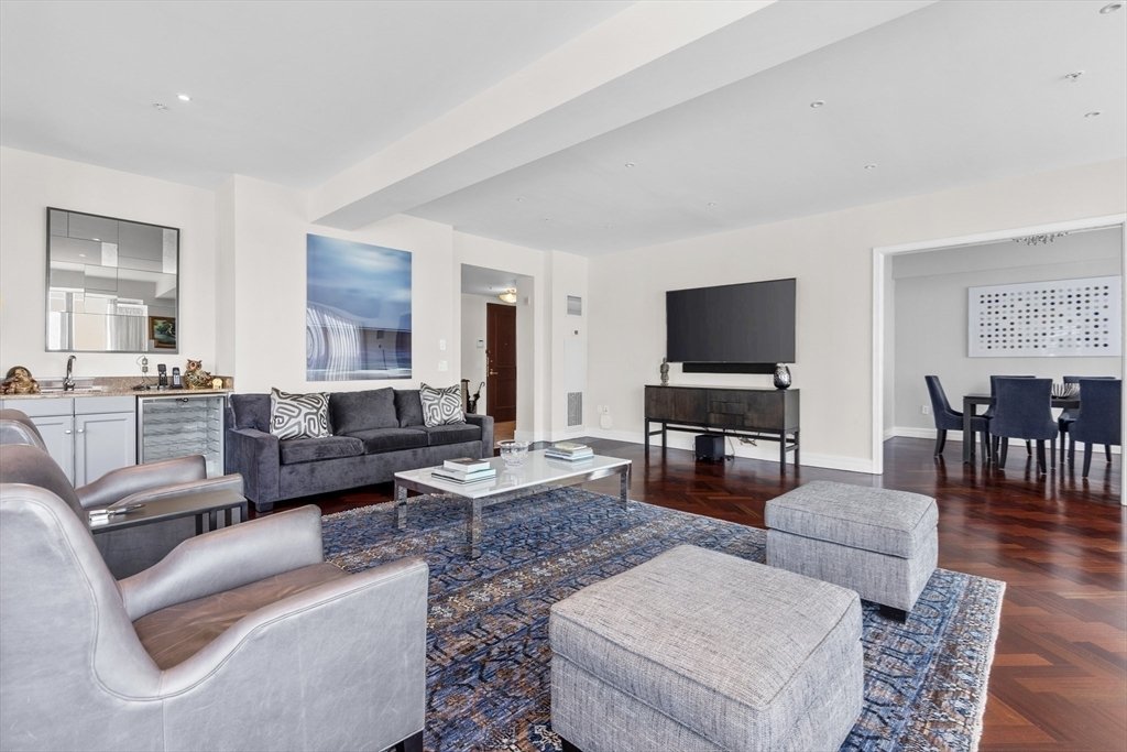 Condo Boston In Boston, Massachusetts, United States For Sale (15043226)