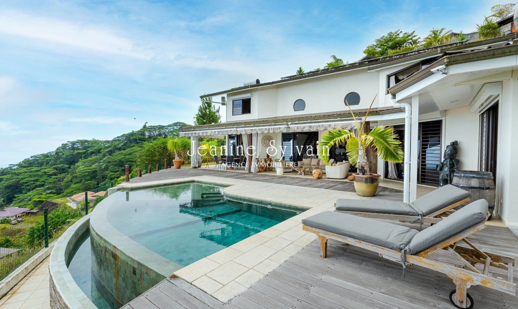 Papeete House In Pape'ete, Windward Islands, French Polynesia For Sale ...